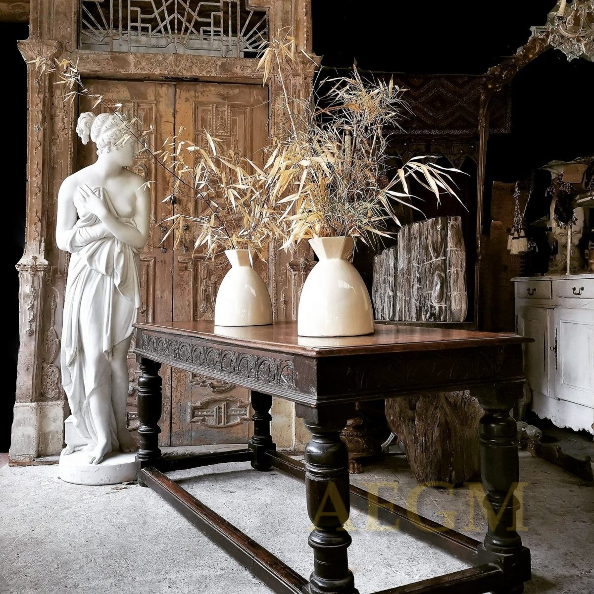 LARGE AND DECORATIVE VINTAGE ART METAL LATTICEWORK CAGE – AEGM